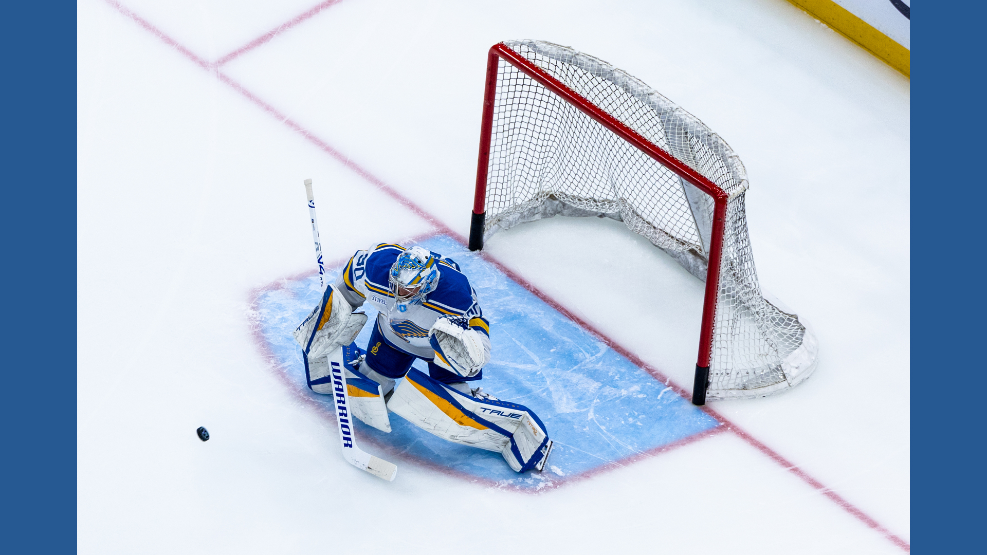 Hofer makes 22 saves to help Blues beat Washington 3-0 | ksdk.com