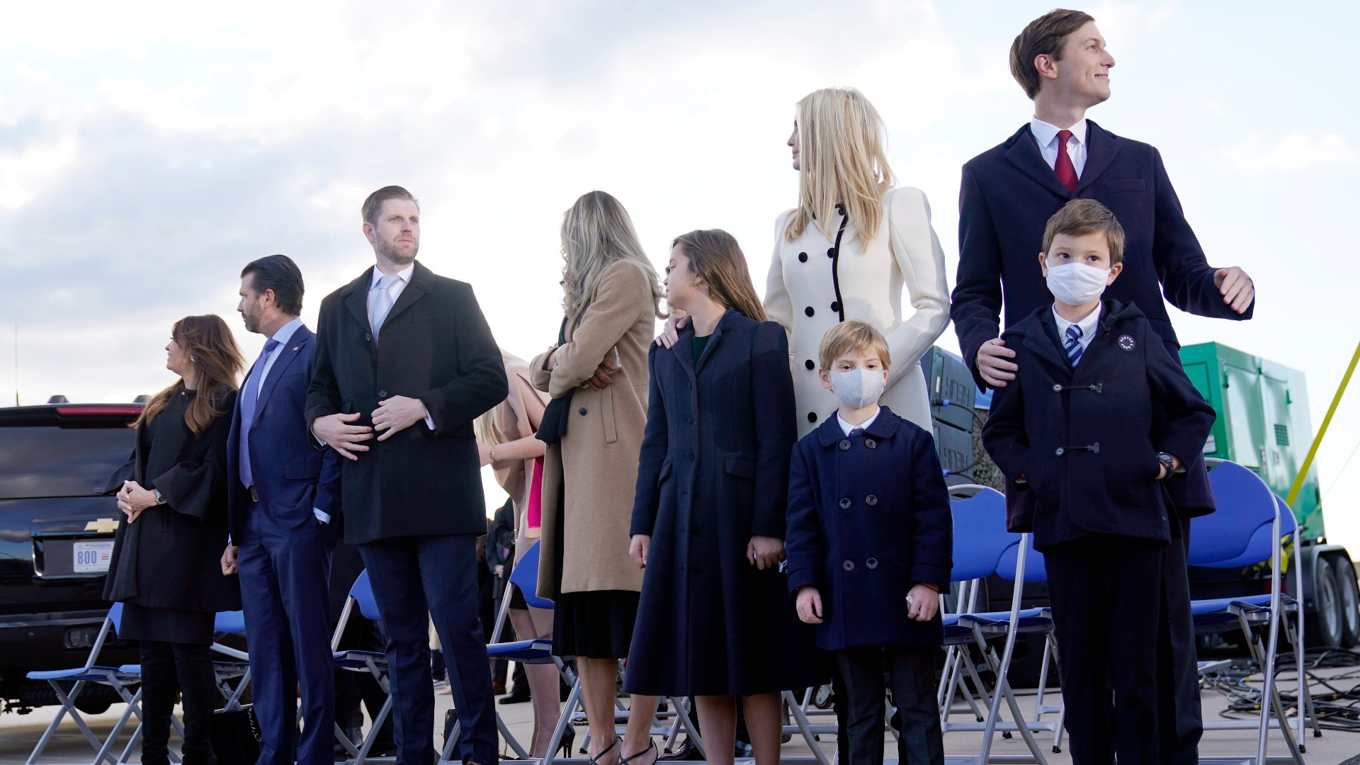 Fact checking Trump's farewell speeches before leaving Washington ...