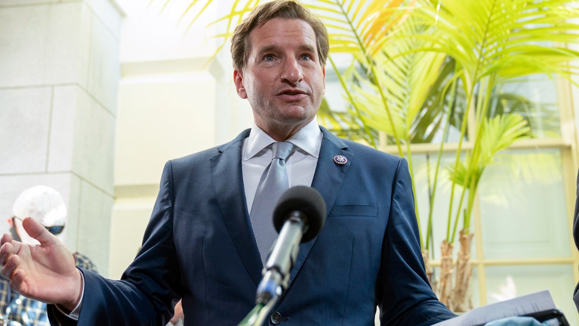 Who is Dean Phillips? MN Rep. launches Biden primary challenge | ksdk.com