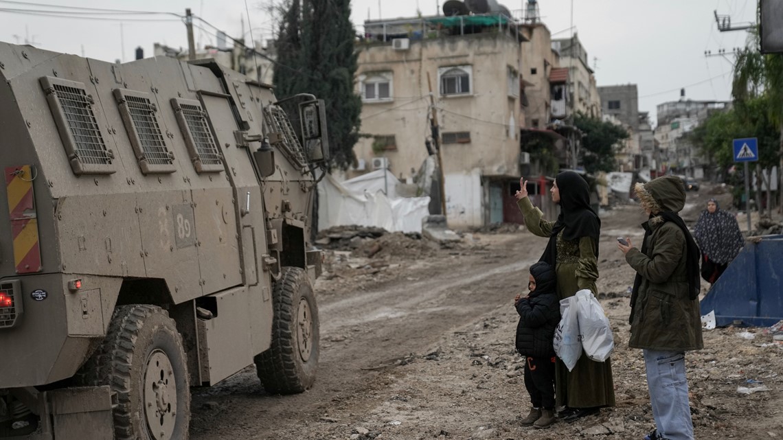 As Israel presses on with Gaza war, cracks in leadership show | ksdk.com