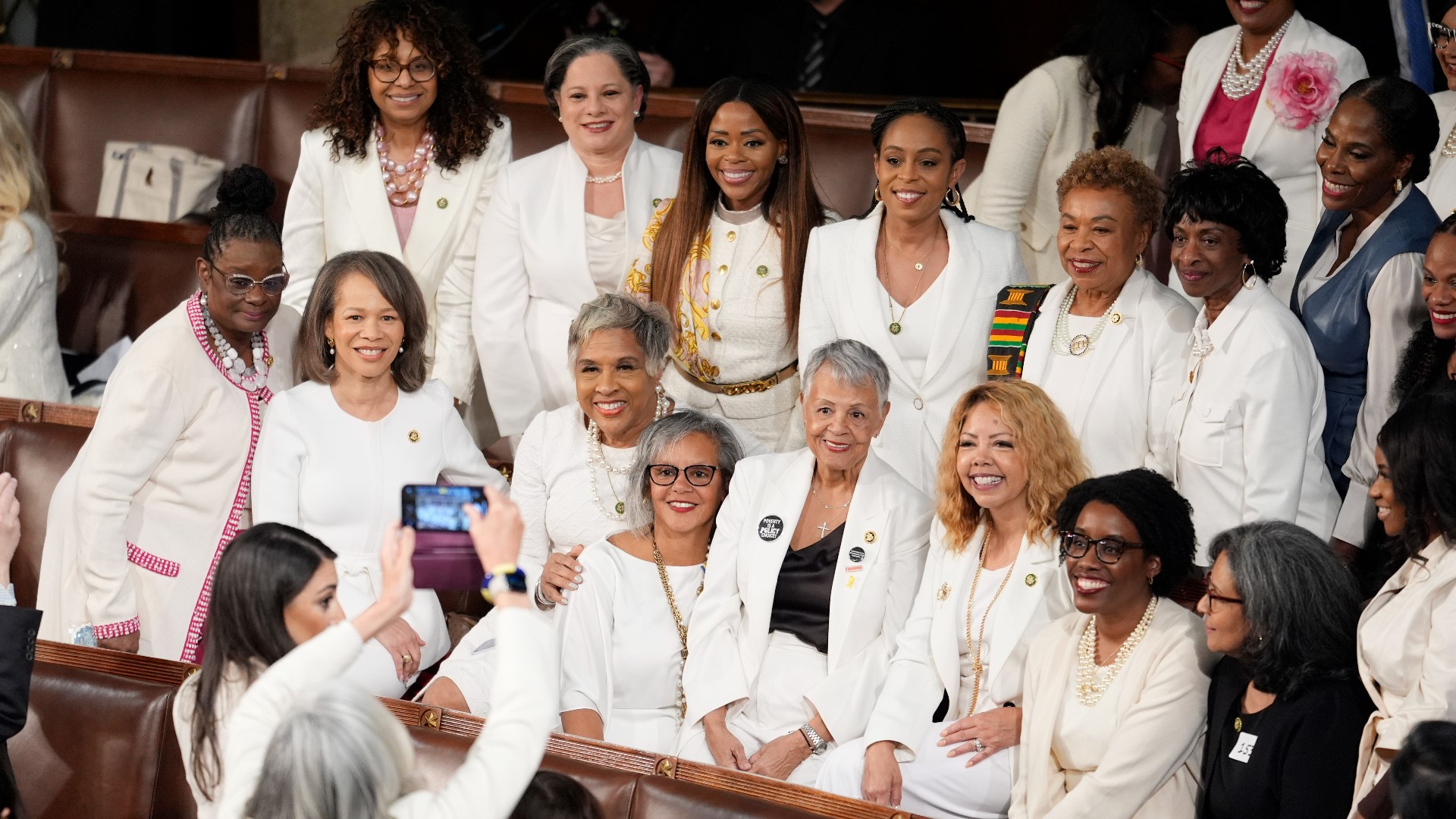 Why did Democratic women wear white during the SOTU? | ksdk.com