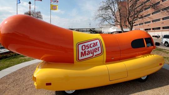Oscar Mayer's Wienermobile is hiring: How to apply, salary info | ksdk.com