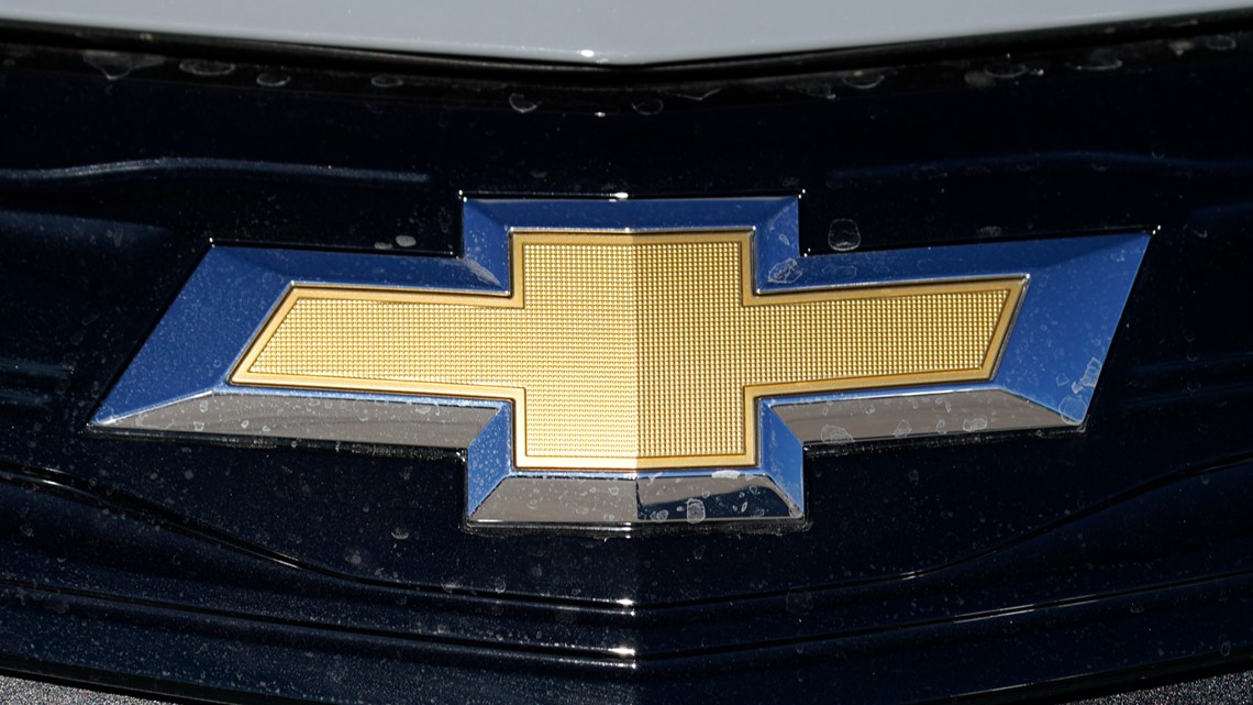 GM says Bolt owners should park outside, not charge overnight | ksdk.com