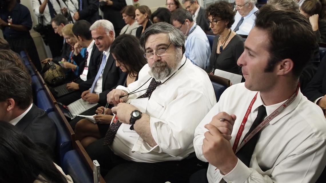 Mark Knoller, longtime CBS News White House reporter, dies at 73 | ksdk.com