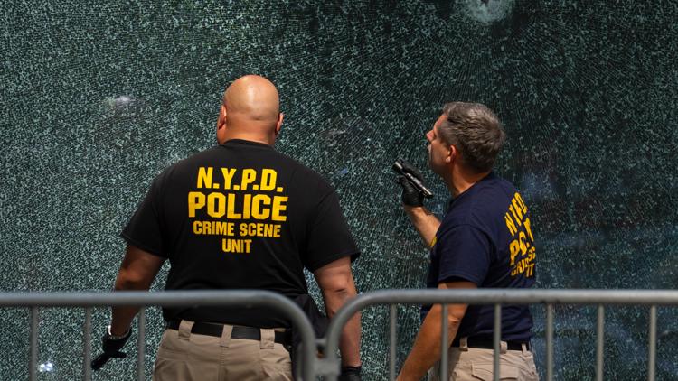 Mo. Gov. Mel Carnahan killed in plane crash in Oct. 2000 | ksdk.com