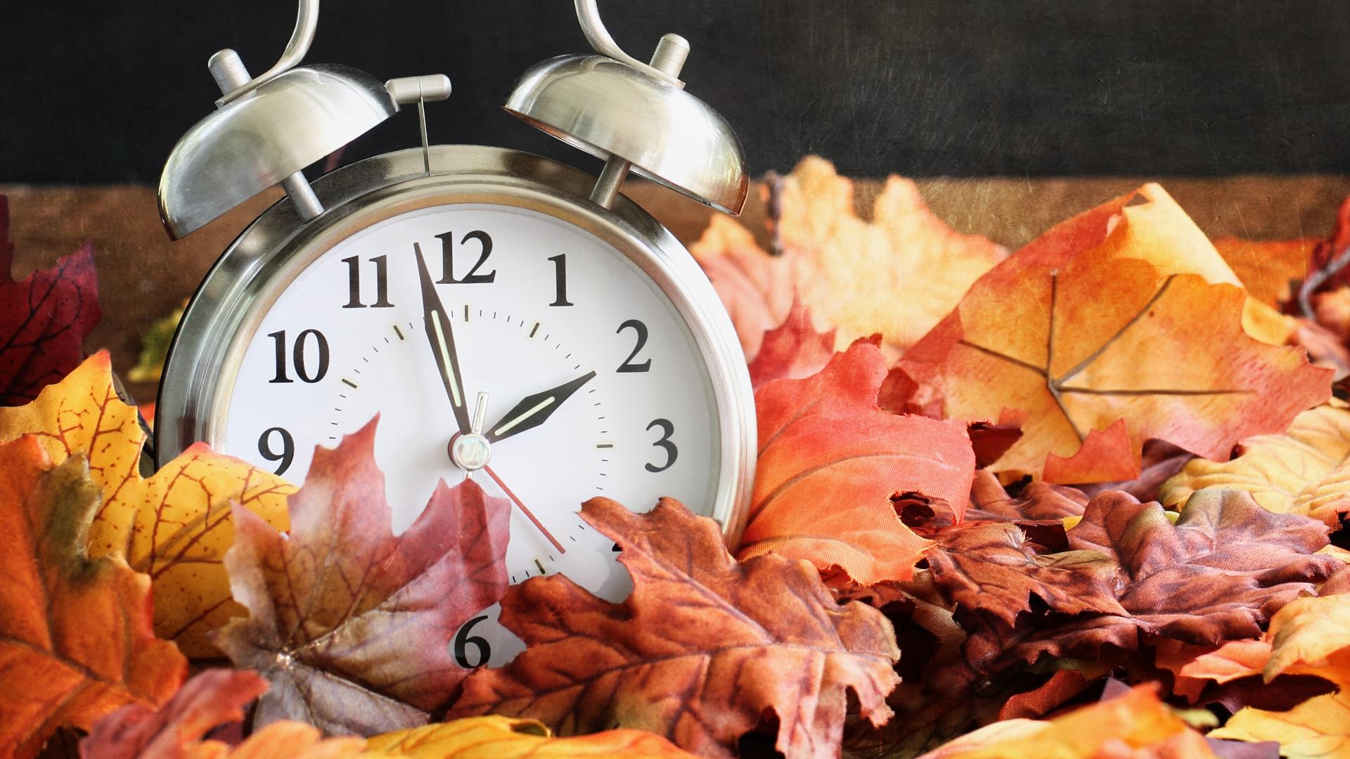 Daylight saving time: When do clocks fall back in 2025? | ksdk.com