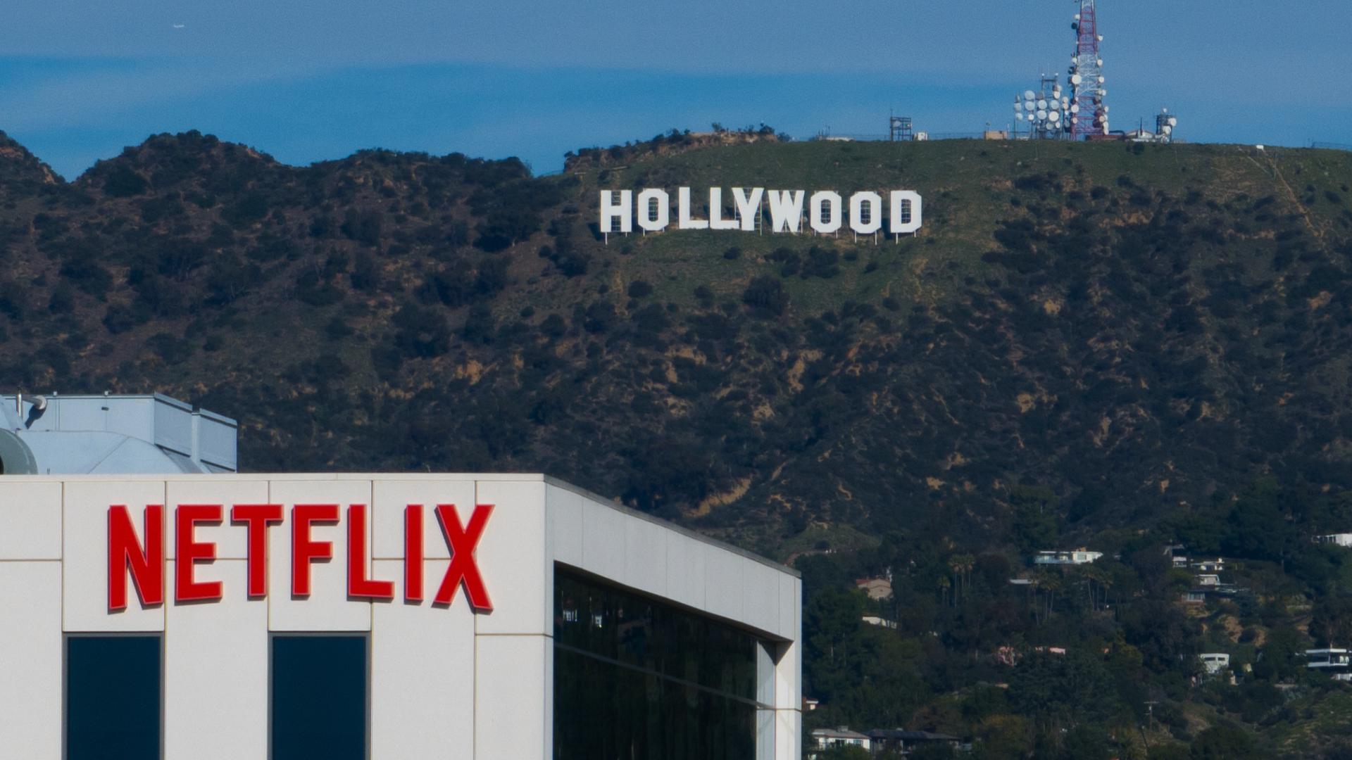 Netflix revises its offer for Warner Bros. Discovery to make all-cash ...