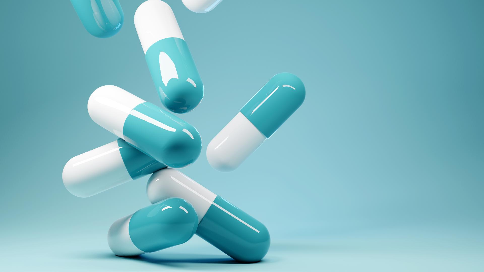 Woman confesses to having hundreds of fentanyl pills during traffic ...