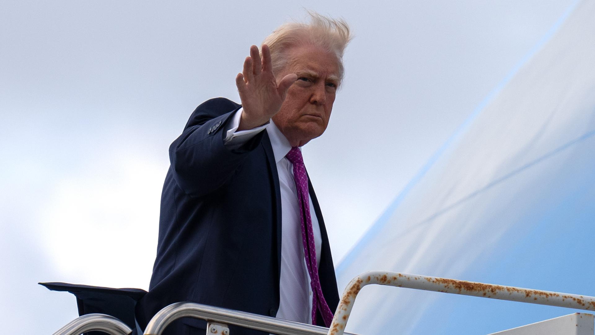 Florida governor signs bill to rename airport after President Trump ...