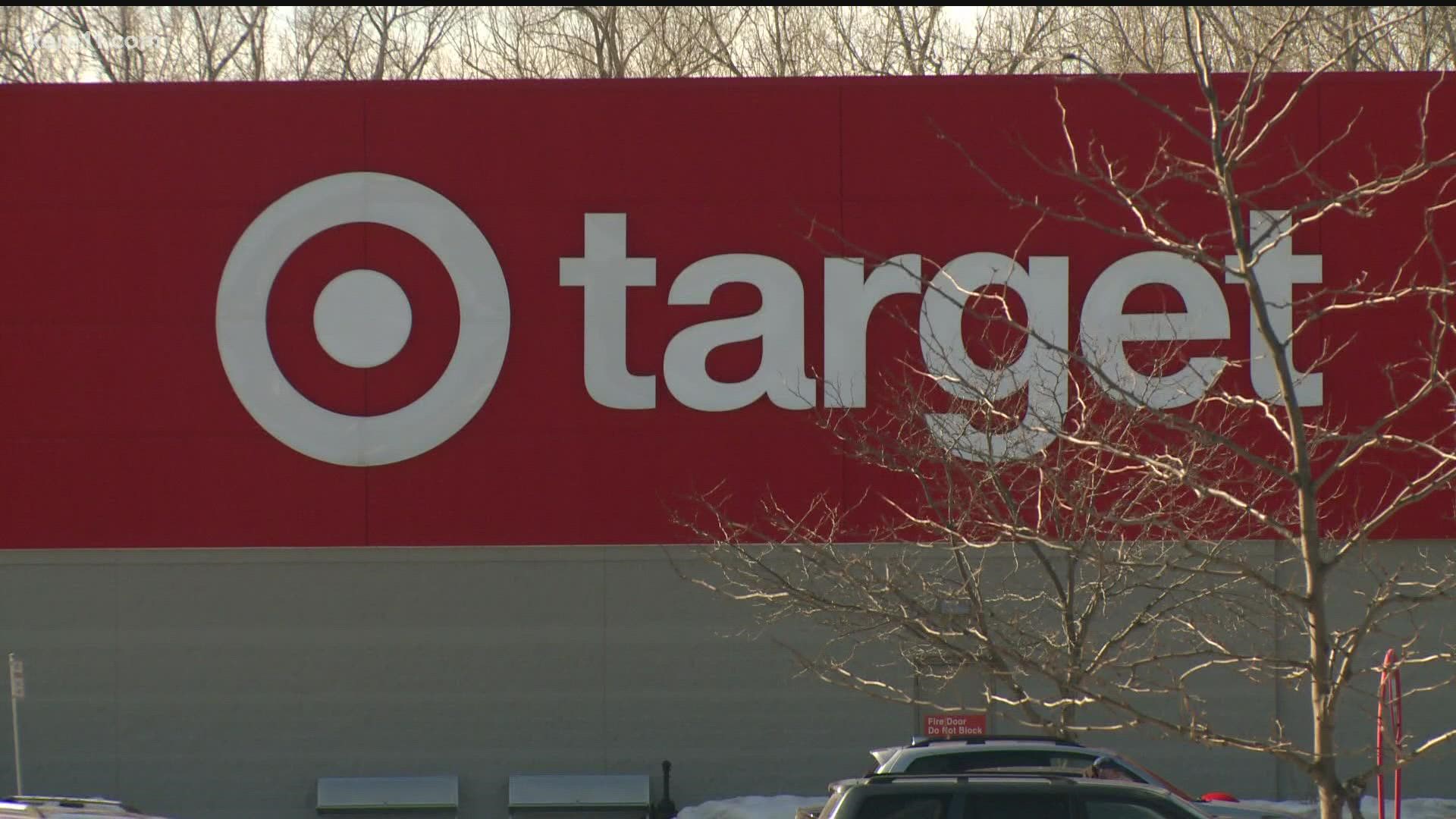 Target raises minimum wages in battle for workers | ksdk.com