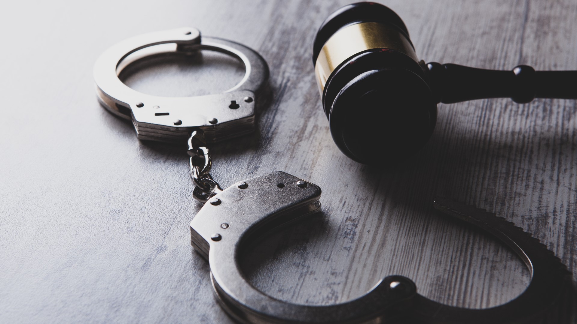 Man charged in head-on crash that killed 2, injured 3 others in Moline ...