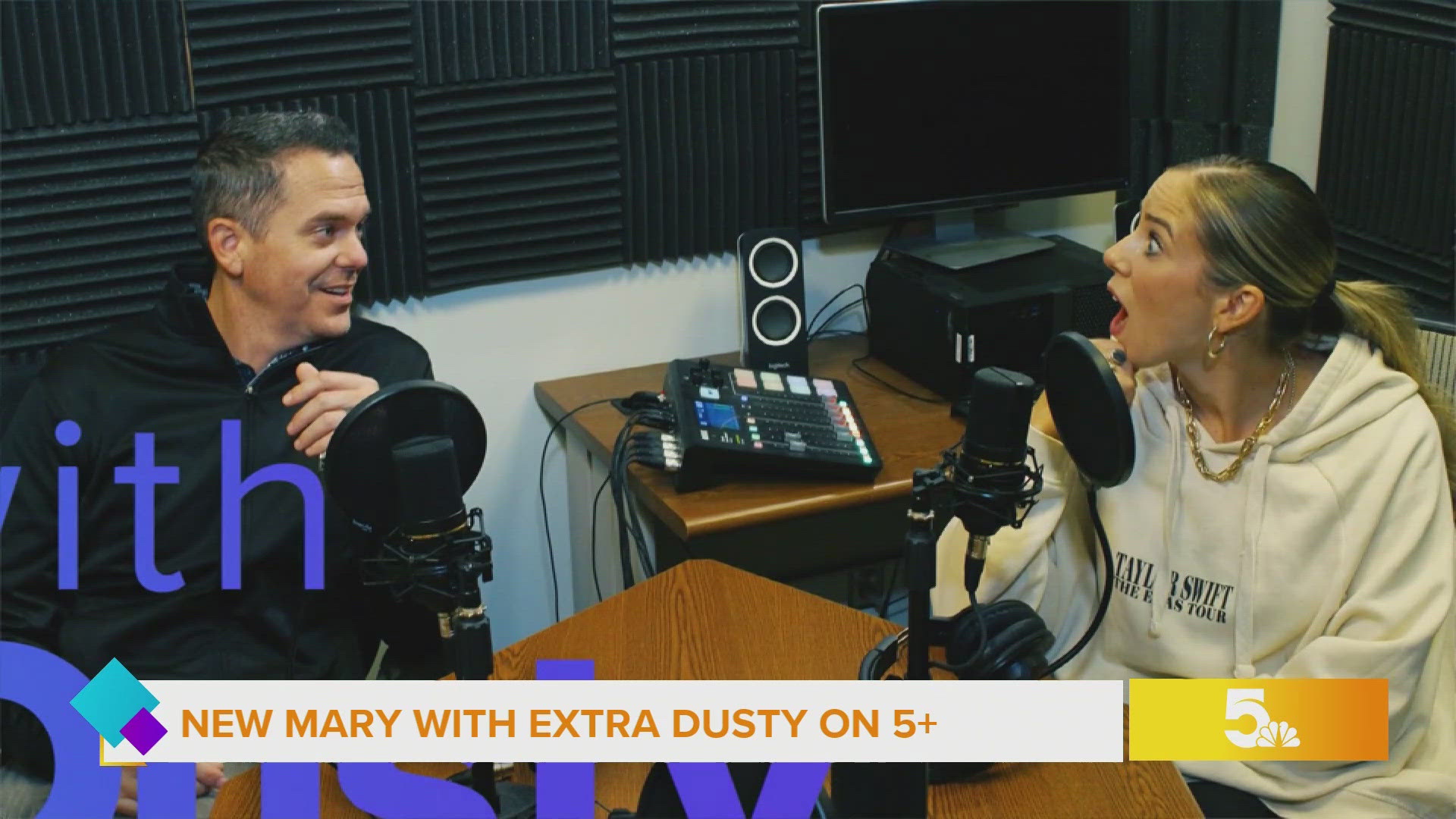 Mary shares sunburn story on 'Extra Dusty' | ksdk.com