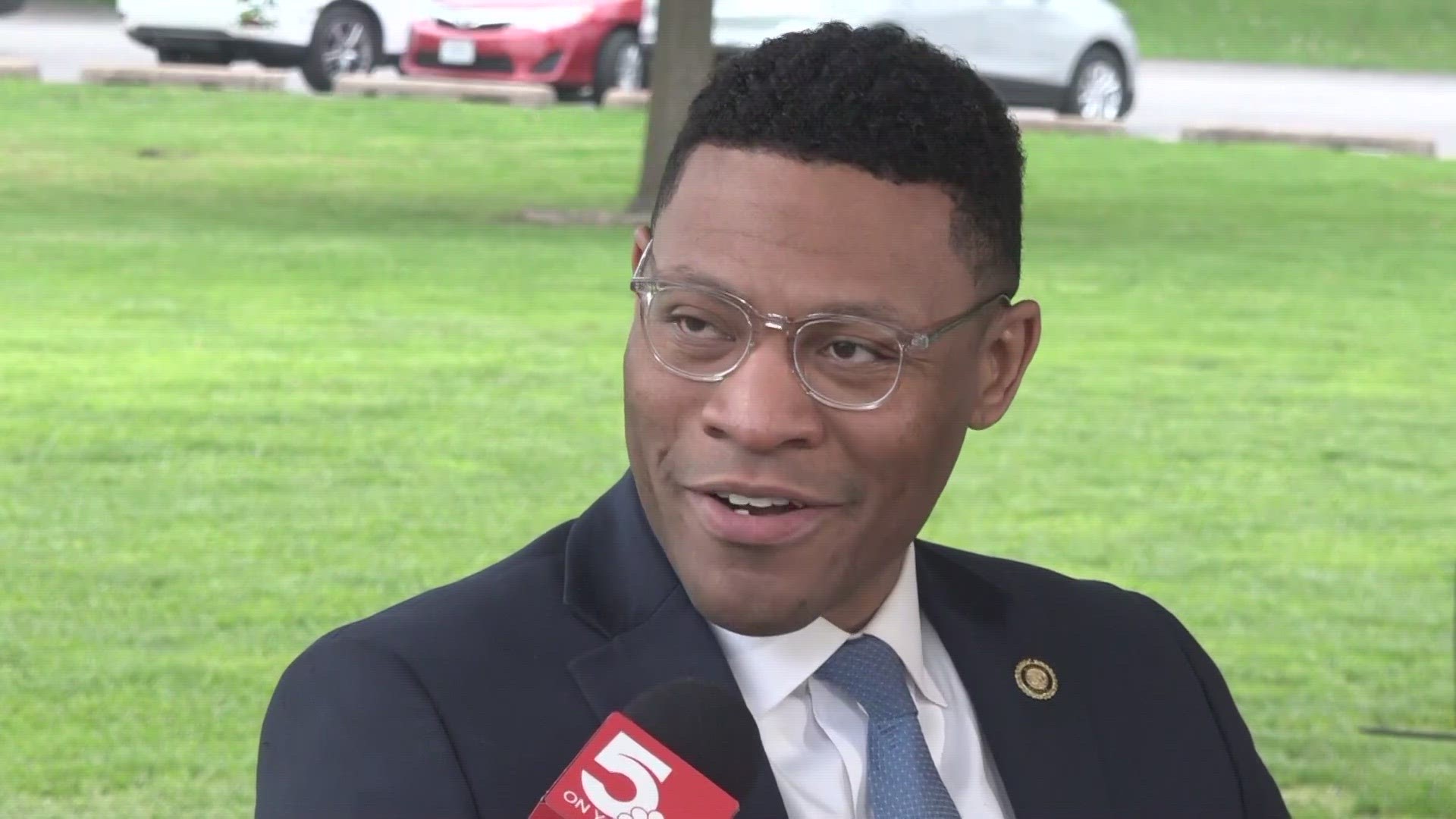 How State Sen. Brian Williams is advocating for Florissant, Ferguson ...