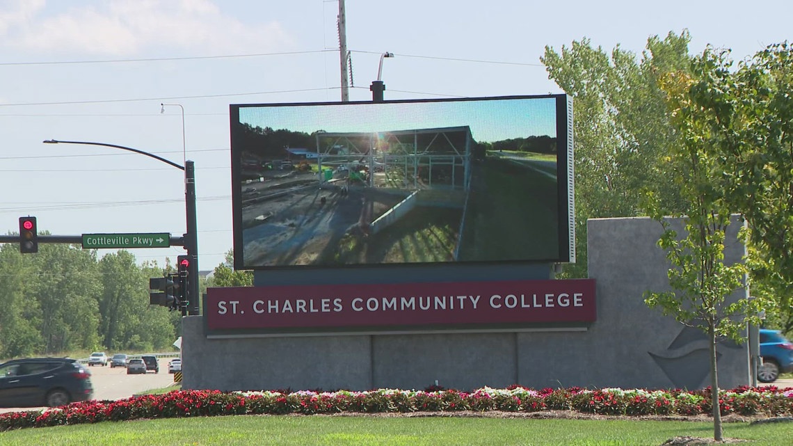 Whistleblowers allege retaliation by St. Charles college | ksdk.com