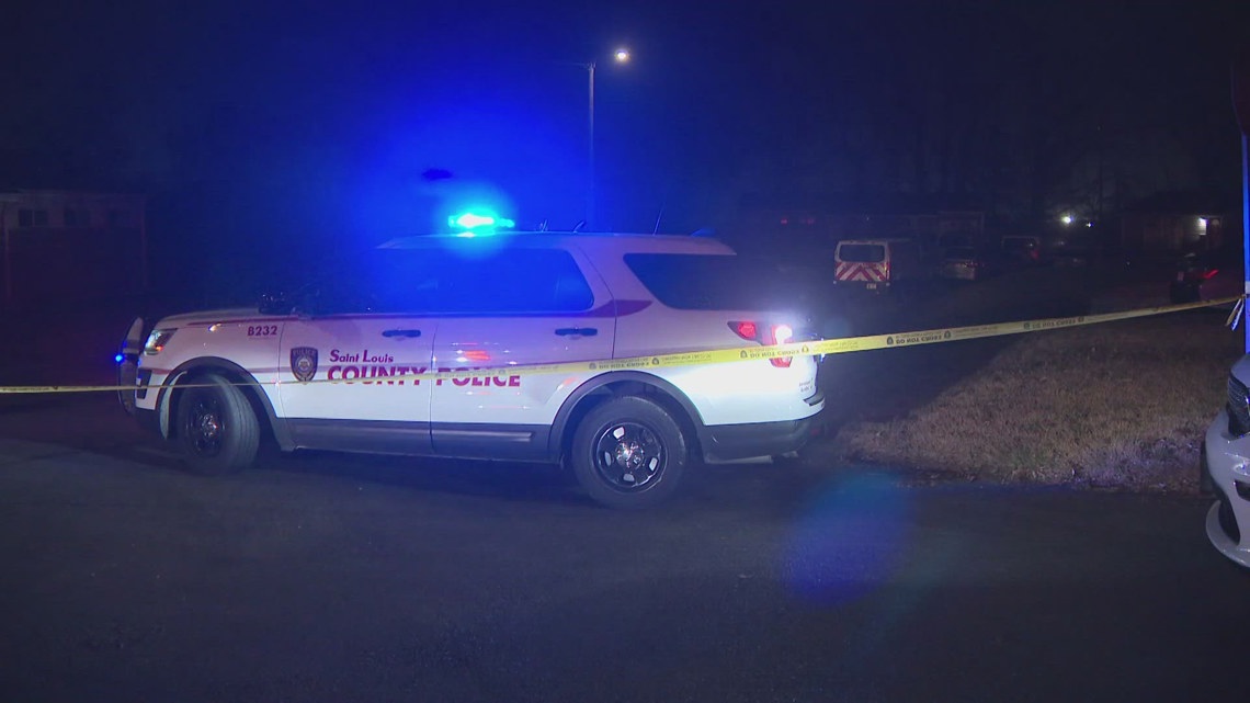 Police investigating murder-suicide after 2 found dead in Olivette home | ksdk.com