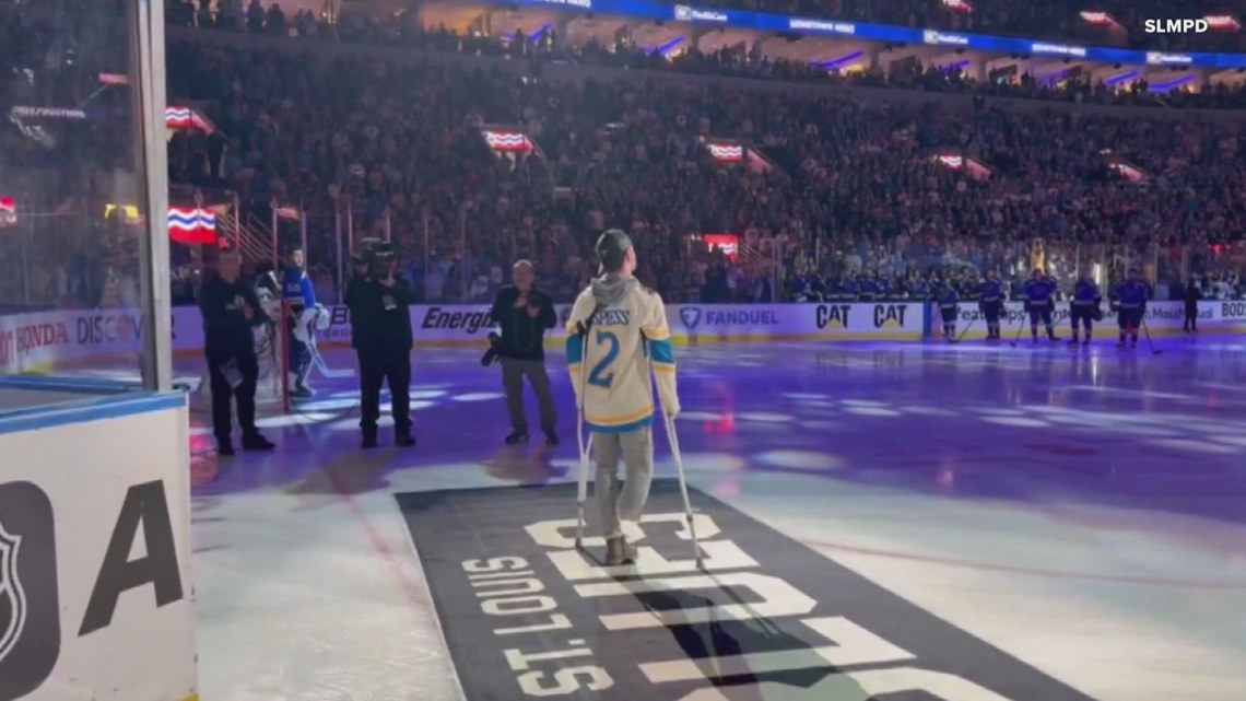 Injured St. Louis officer Nathan Spiess honored at Blues game | ksdk.com
