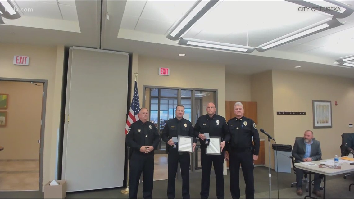 Eureka officers, resident receive awards for bravery | ksdk.com