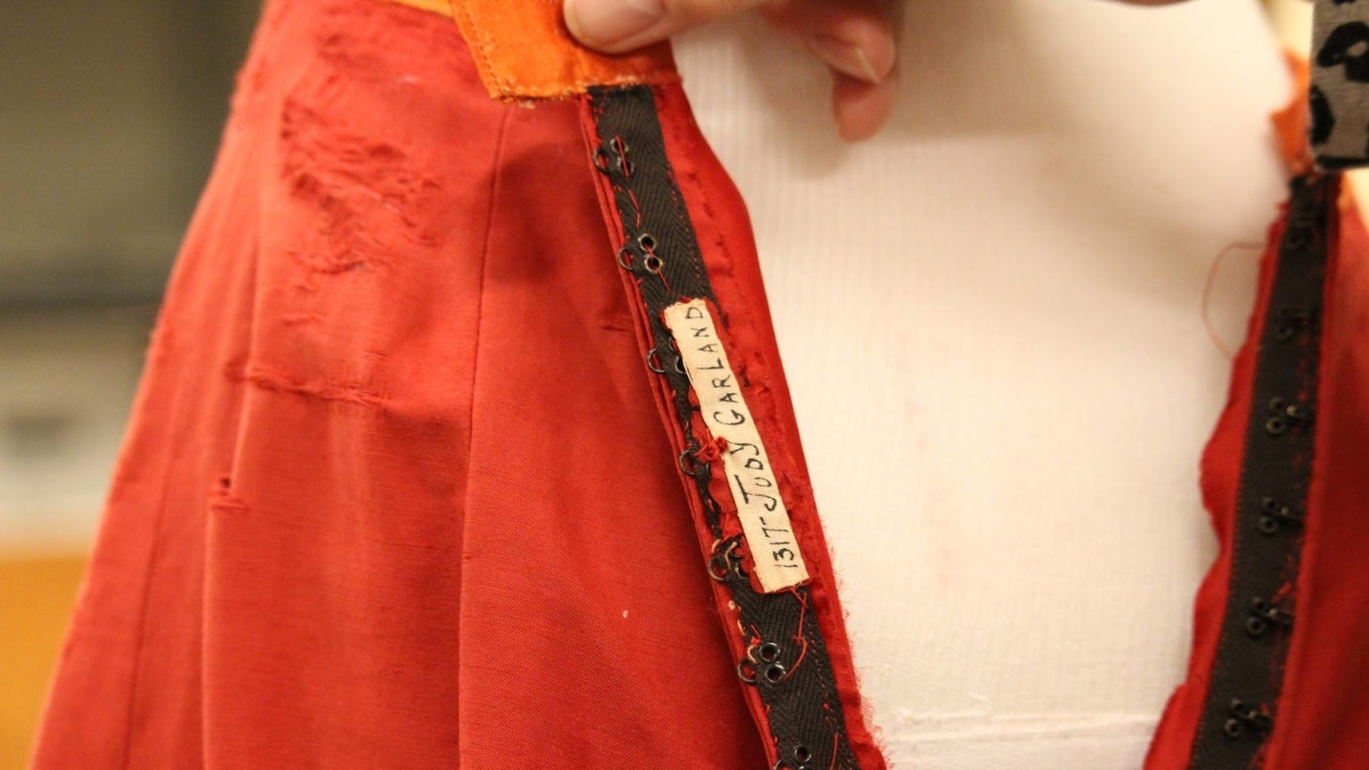 Meet Me in St. Louis dress on display | ksdk.com