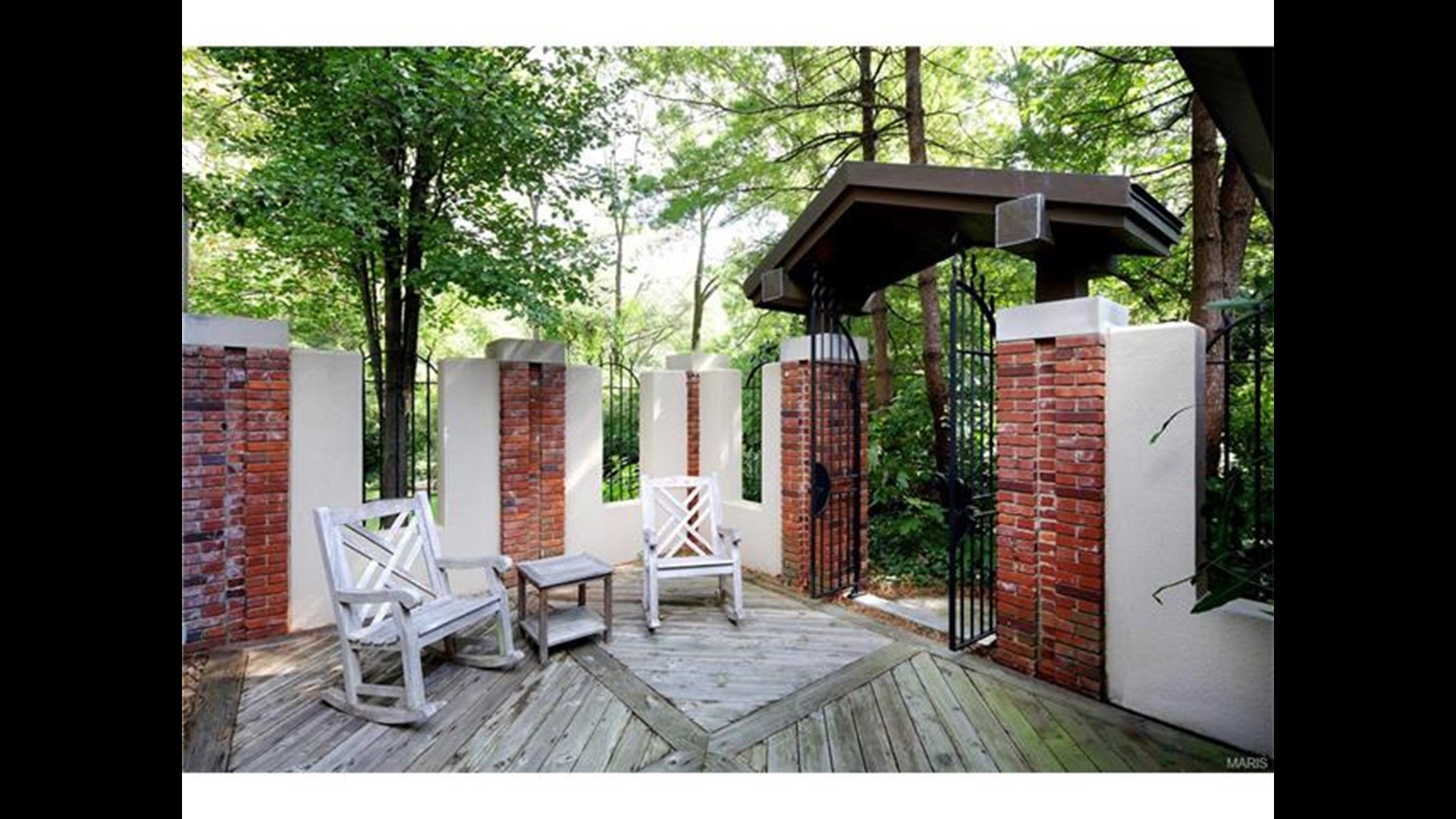 Would you spend $1.2 M for a rooftop sundeck? | ksdk.com