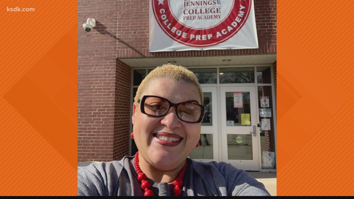 St. Louis area teacher leads mental health book club | ksdk.com