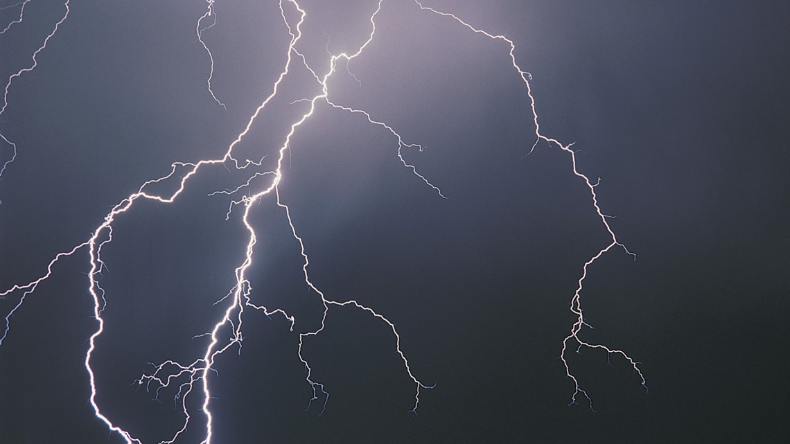 Lightning strike severely damages Jefferson County home | ksdk.com