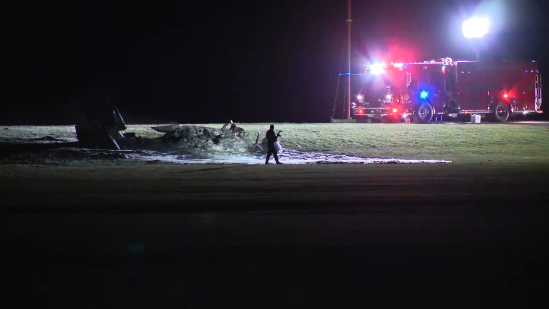 Deadly plane crash Tuesday at Spirit of St. Louis Airport | ksdk.com