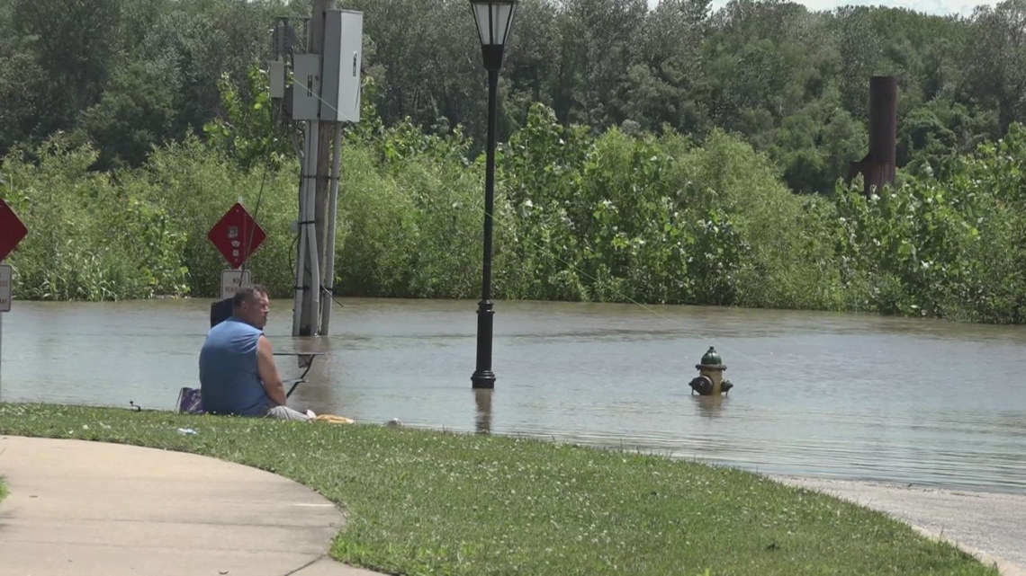 St. Charles Riverfest canceled Friday as Missouri River hits 'moderate ...