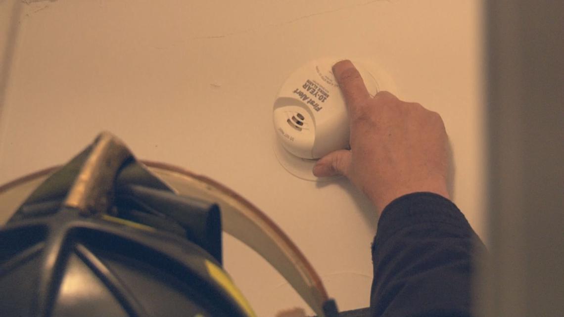 Red Cross installing free smoke detectors | ksdk.com