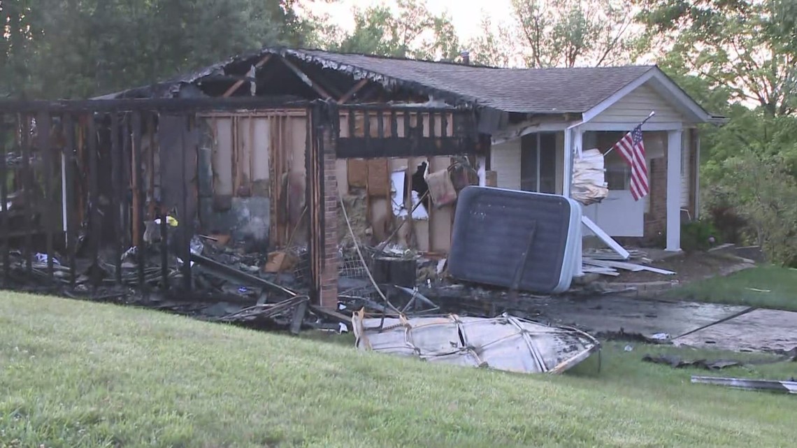 House fire in St. Charles County leaves 1 dead Wednesday | ksdk.com