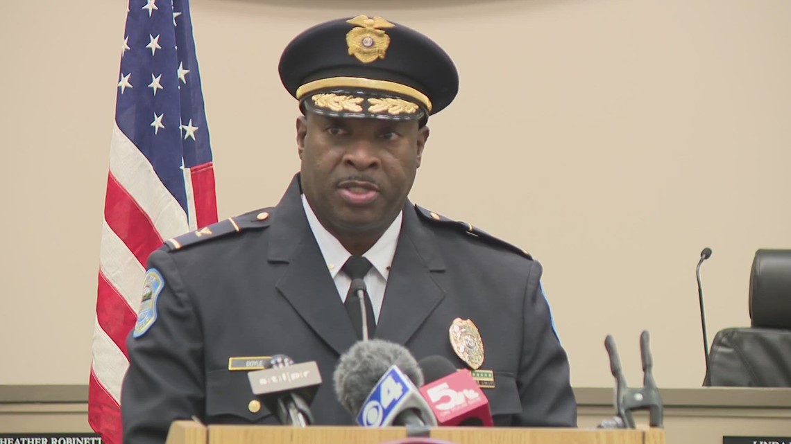 New Ferguson police chief gets sworn in | ksdk.com
