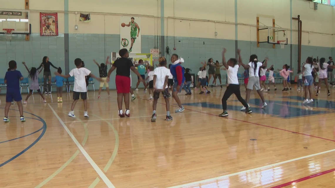 Mercedes Mackay - Journalist Profile - Intelligent Relations