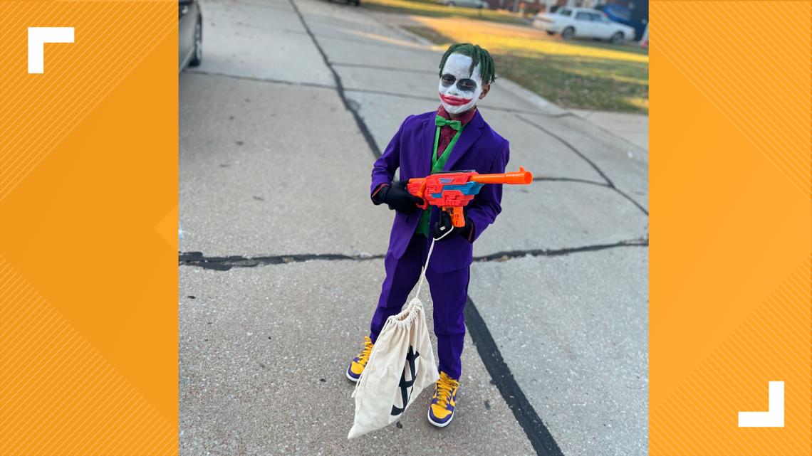 St. Louis families brave chilly temps for trick-or-treating | ksdk.com