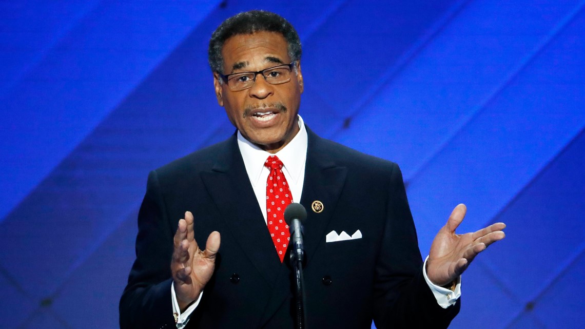 Missouri Congressman Cleaver addresses 'A-woman' end to prayer | ksdk.com