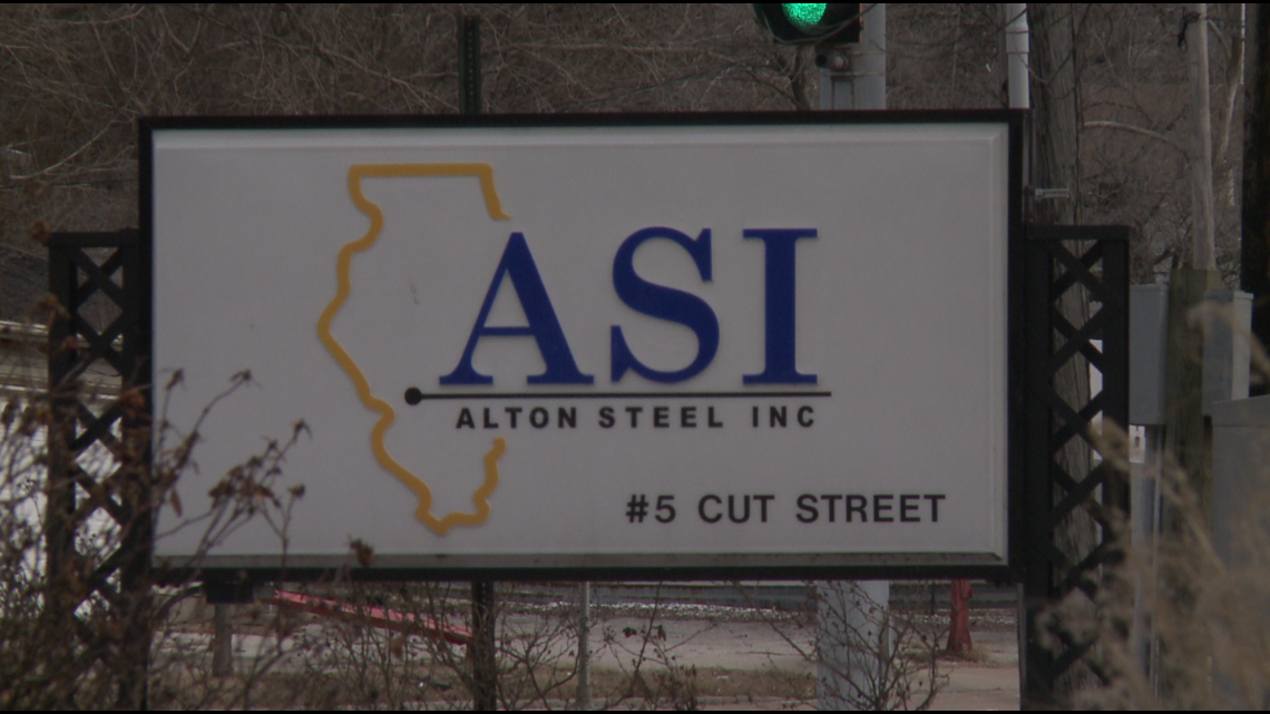 2 employees injured in explosion at Alton Steel plant | ksdk.com