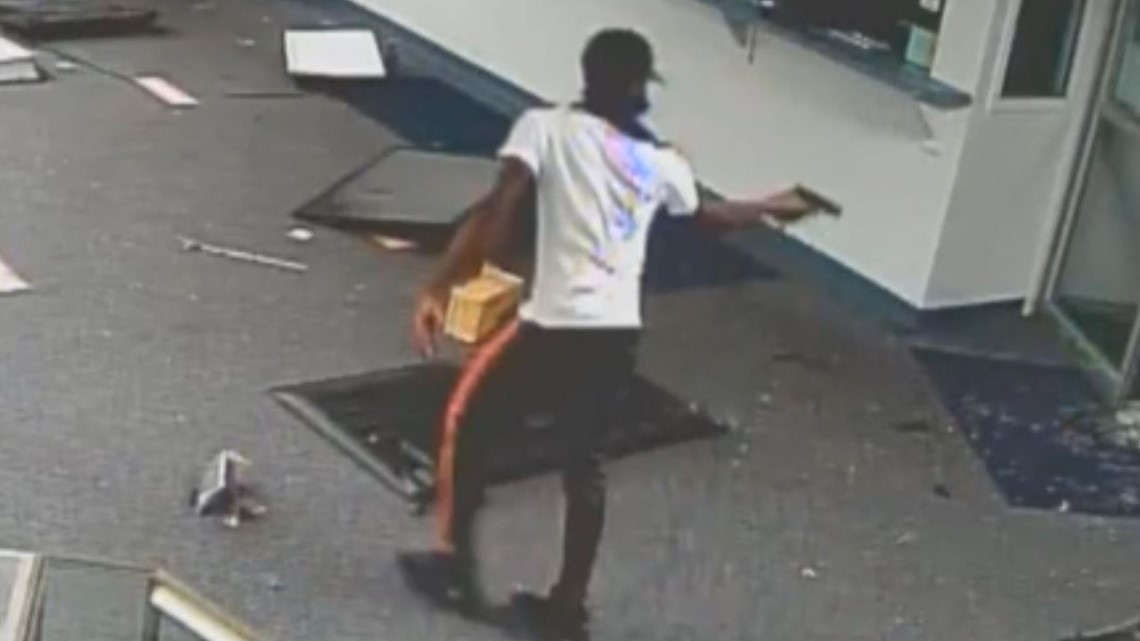 St. Louis police release video in David Dorn case | ksdk.com