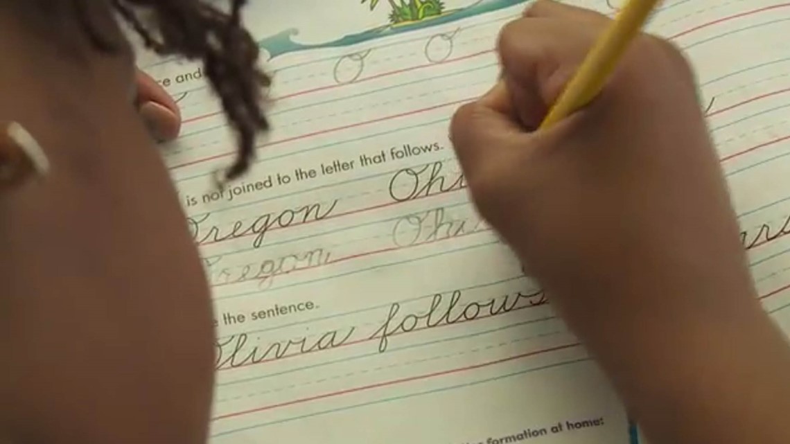 Are Missouri, Illinois students required to learn cursive? | ksdk.com