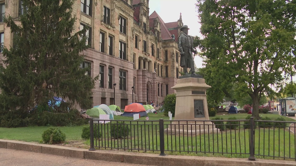 St. Louis simplifies zoning rules to expand homeless shelters | ksdk.com