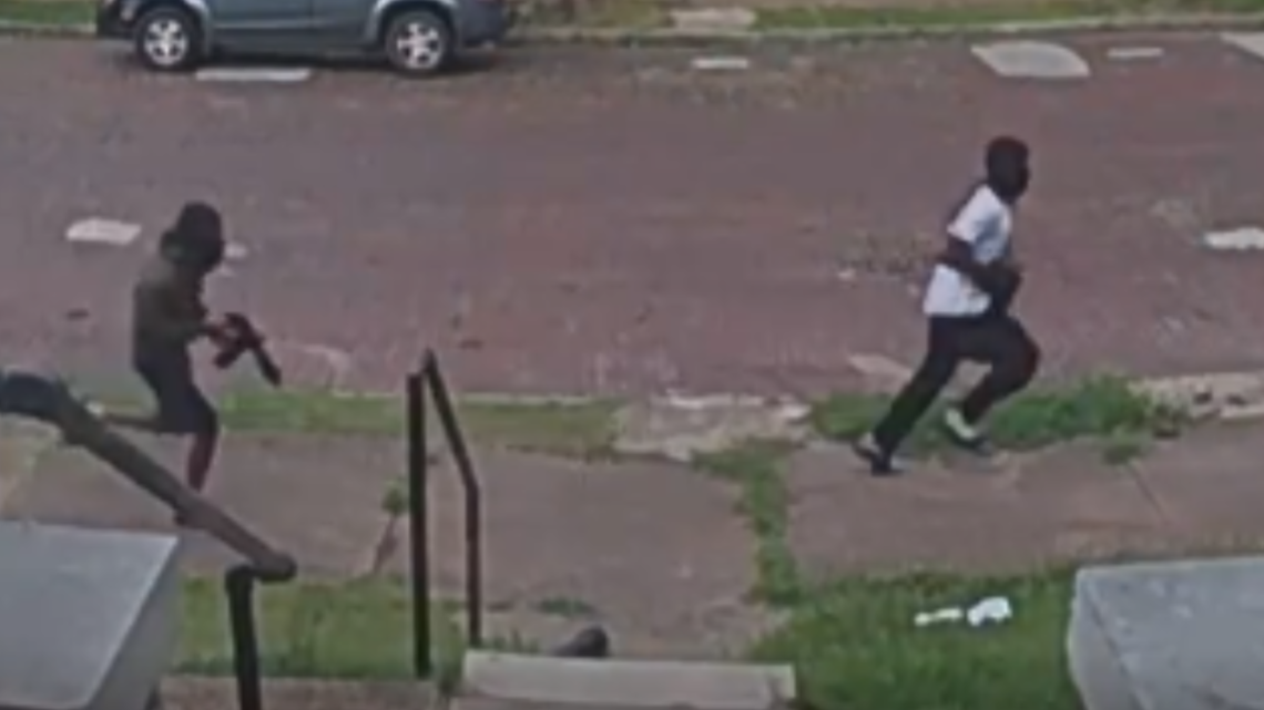 Photos: St. Louis police seeking suspects who shot boy | ksdk.com