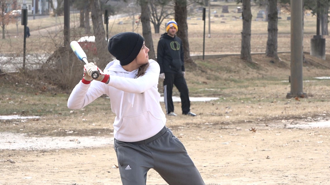 Why the Snowman Softball Tournament is still a hit | ksdk.com