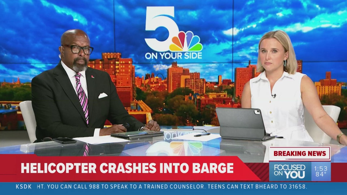 Helicopter crashes into barge in Mississippi River in Missouri | ksdk.com