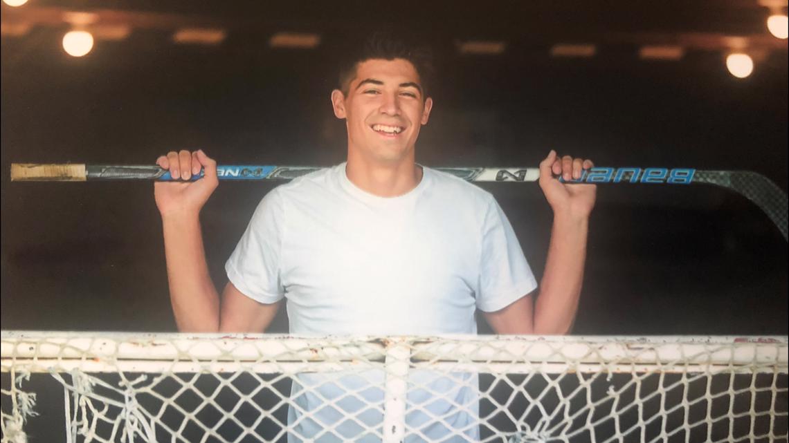 Detroit Red Wings draft St. Louis player Chase Bradley | ksdk.com