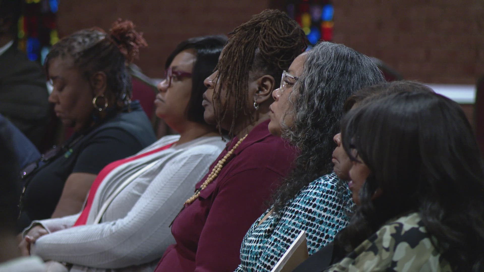 Ferguson town hall discusses decree progress | ksdk.com