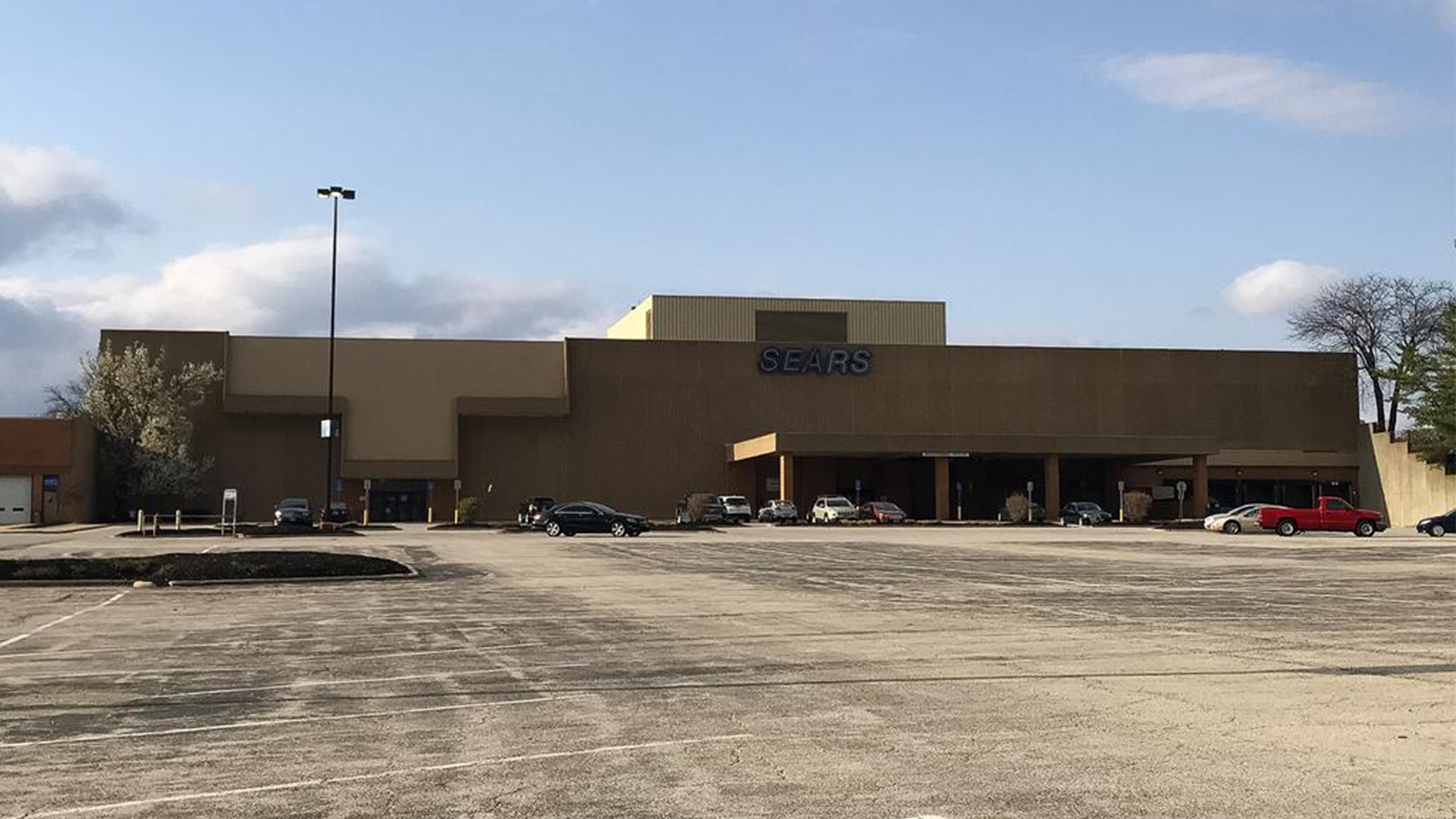 Sears to close 2 additional St. Louis-area stores | ksdk.com