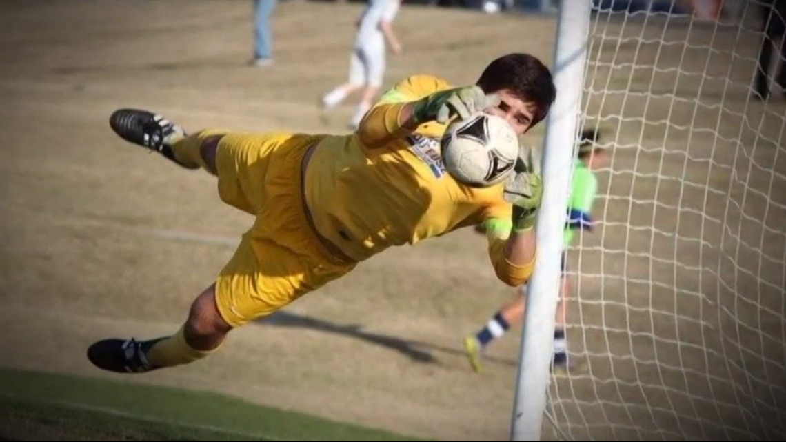 Soccer star with Leukemia helping kids cope with cancer | ksdk.com