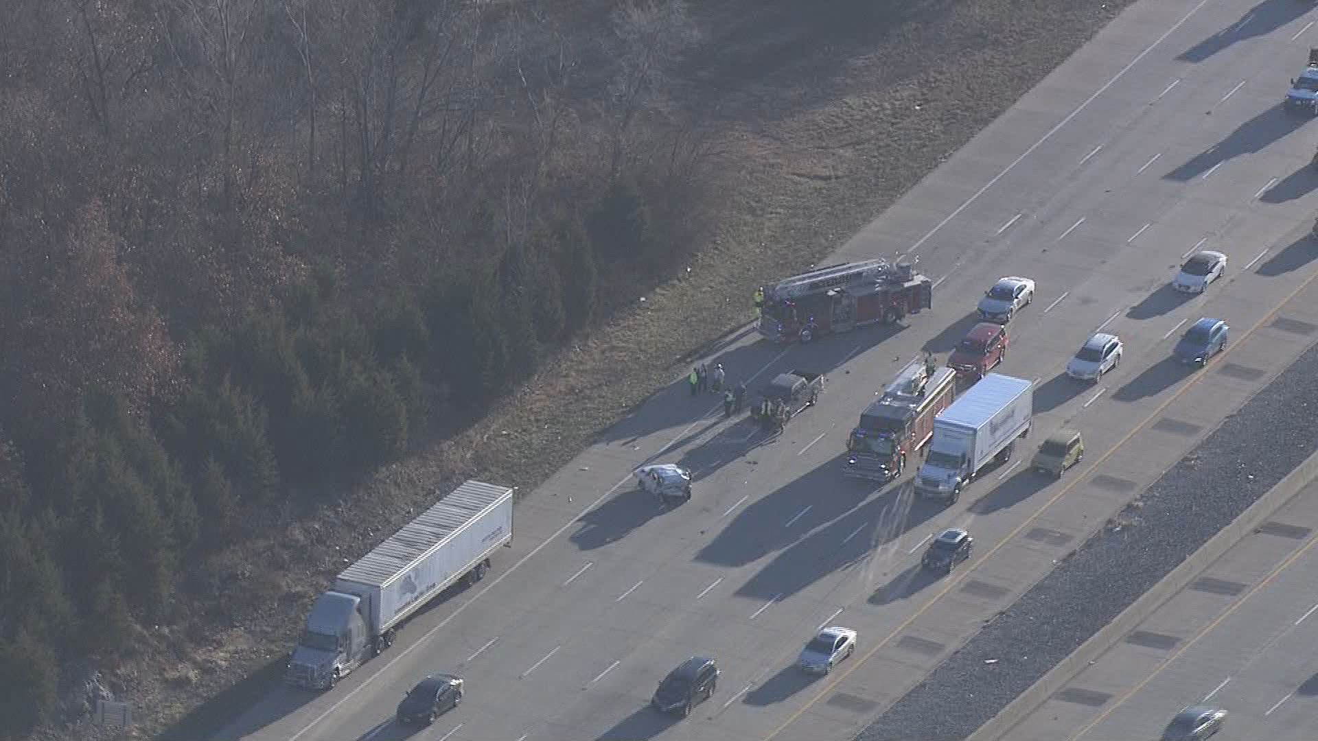 2 killed in crash involving semi on I-55 | ksdk.com