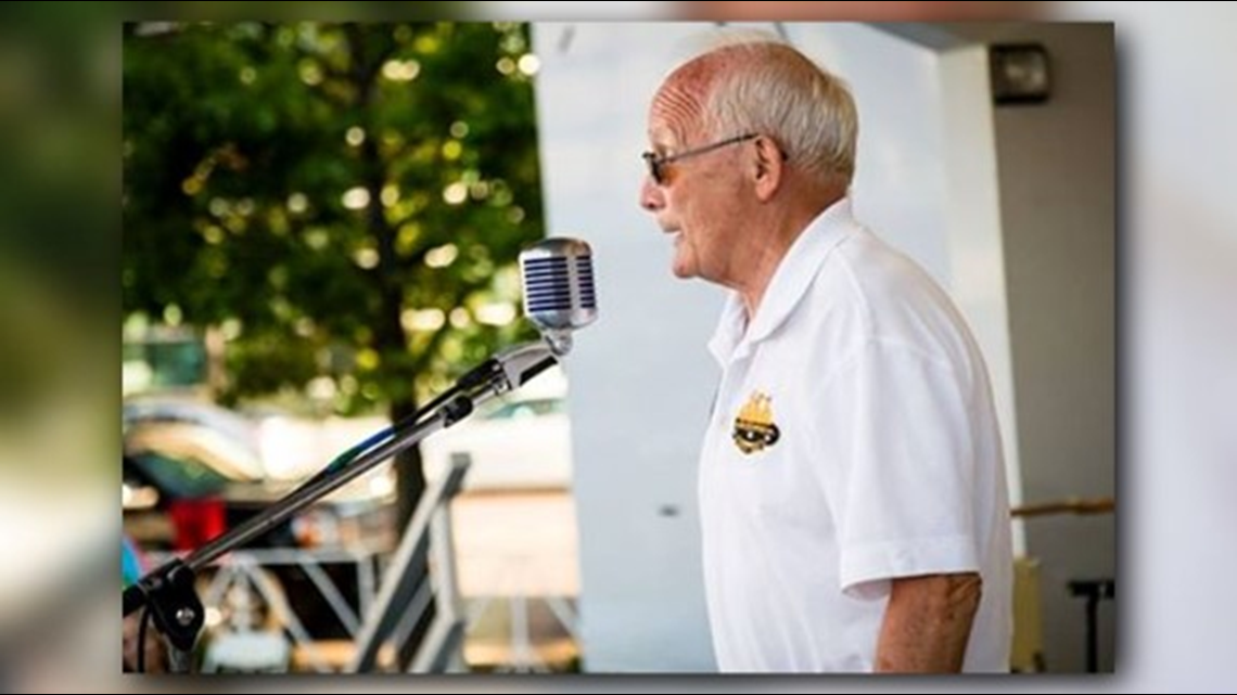 Community mourns loss of beloved retired fire chief | ksdk.com