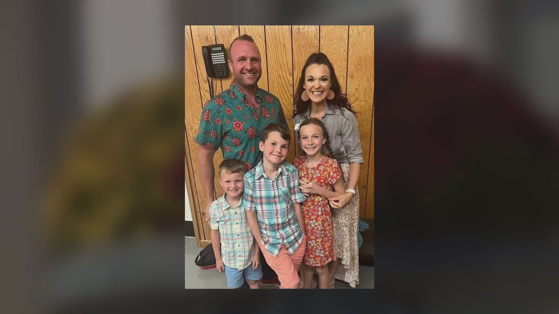 Illinois community unites in grief after Bailey family helicopter ...
