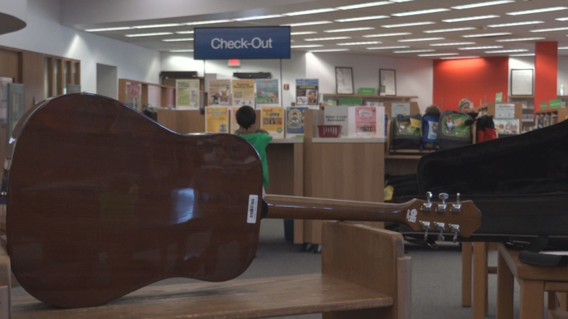 Less shooshing, more strumming at St. Louis County libraries | ksdk.com