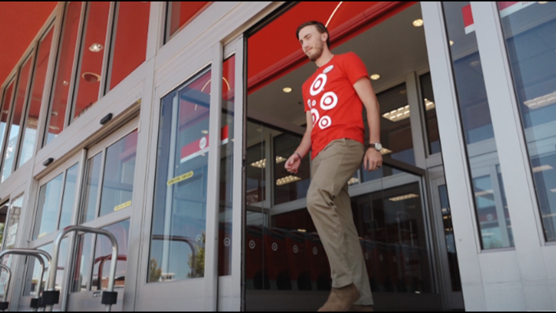 Target employee saves 1-year-old from hot car, mother arrested | ksdk.com
