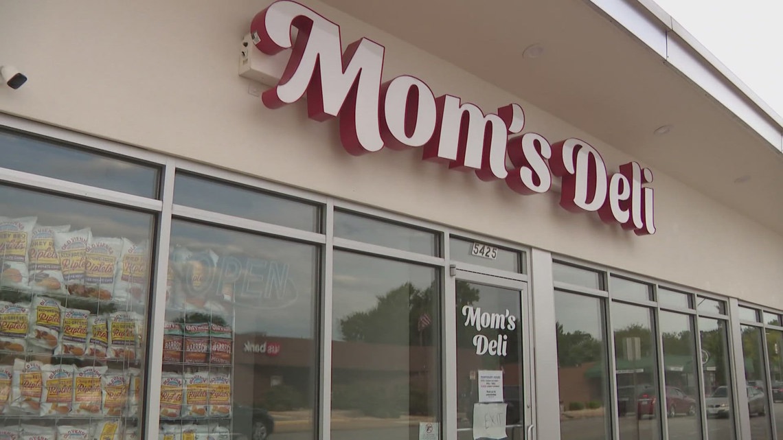 Mom's Deli reopens at new location | ksdk.com